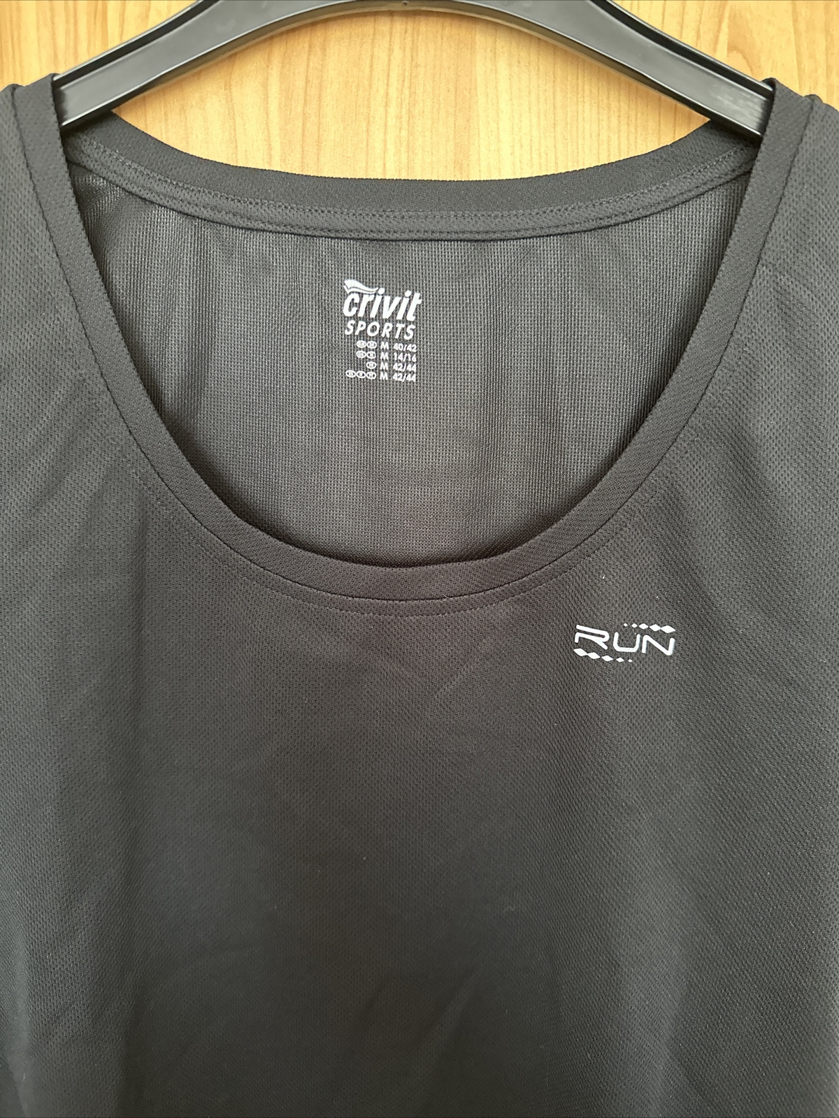 Crivit Shirt Sportshirt schwarz Gr. M | eBay.de