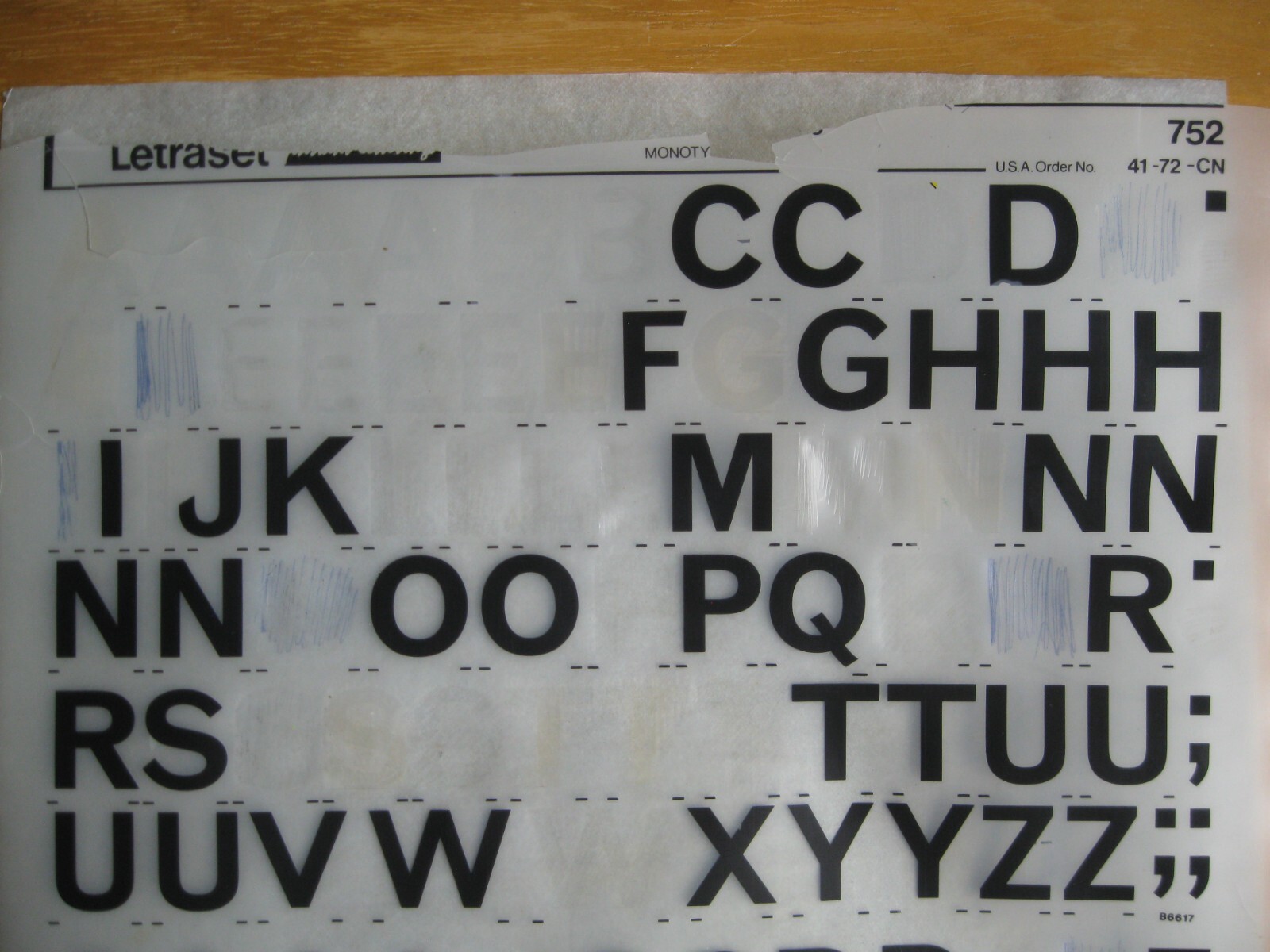 1 x Letraset Upper Case & Num GROTESQUE 216 72pt 19.3mm Sheet 752 (bb)g ...