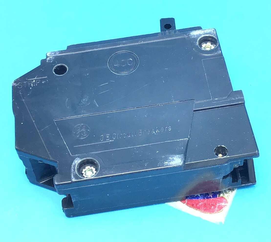 Lot of 10 New Circuit Breakers GE THQL1120 20 Amp 1 Pole 120/240V Plug ...