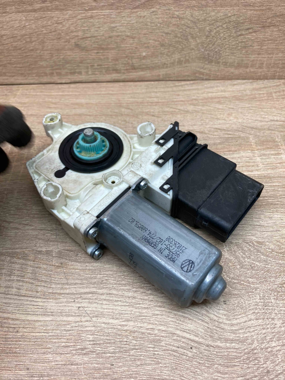 1K0959704P 993425 200 Brose Volkswagen Passat Window Regulator Motor | eBay