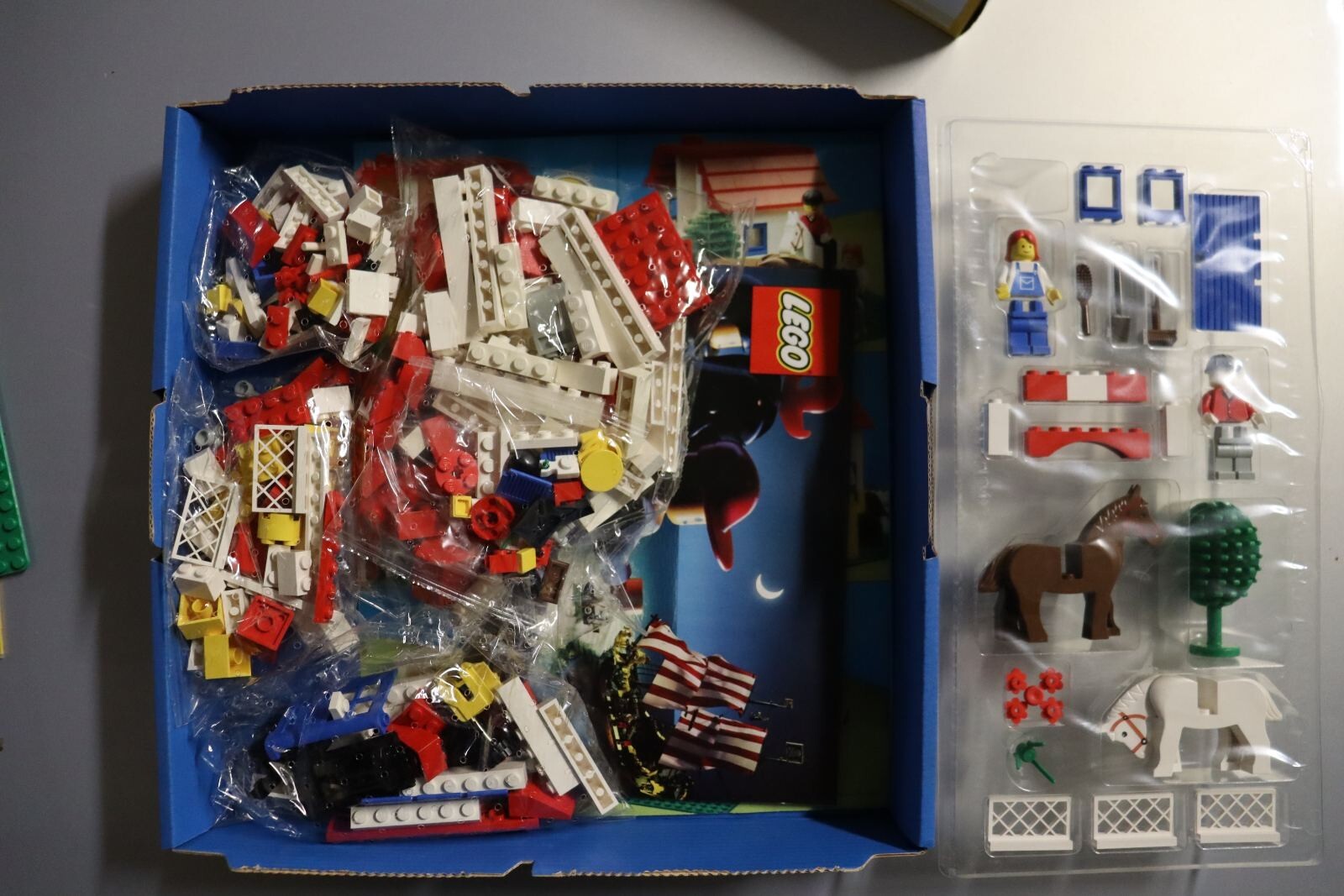 NEW Lego Classic 6379 LEGOLAND Riding Stable | eBay