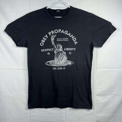 Obey Propaganda Men's M "respect liberty or lose it" logo graphic t ...