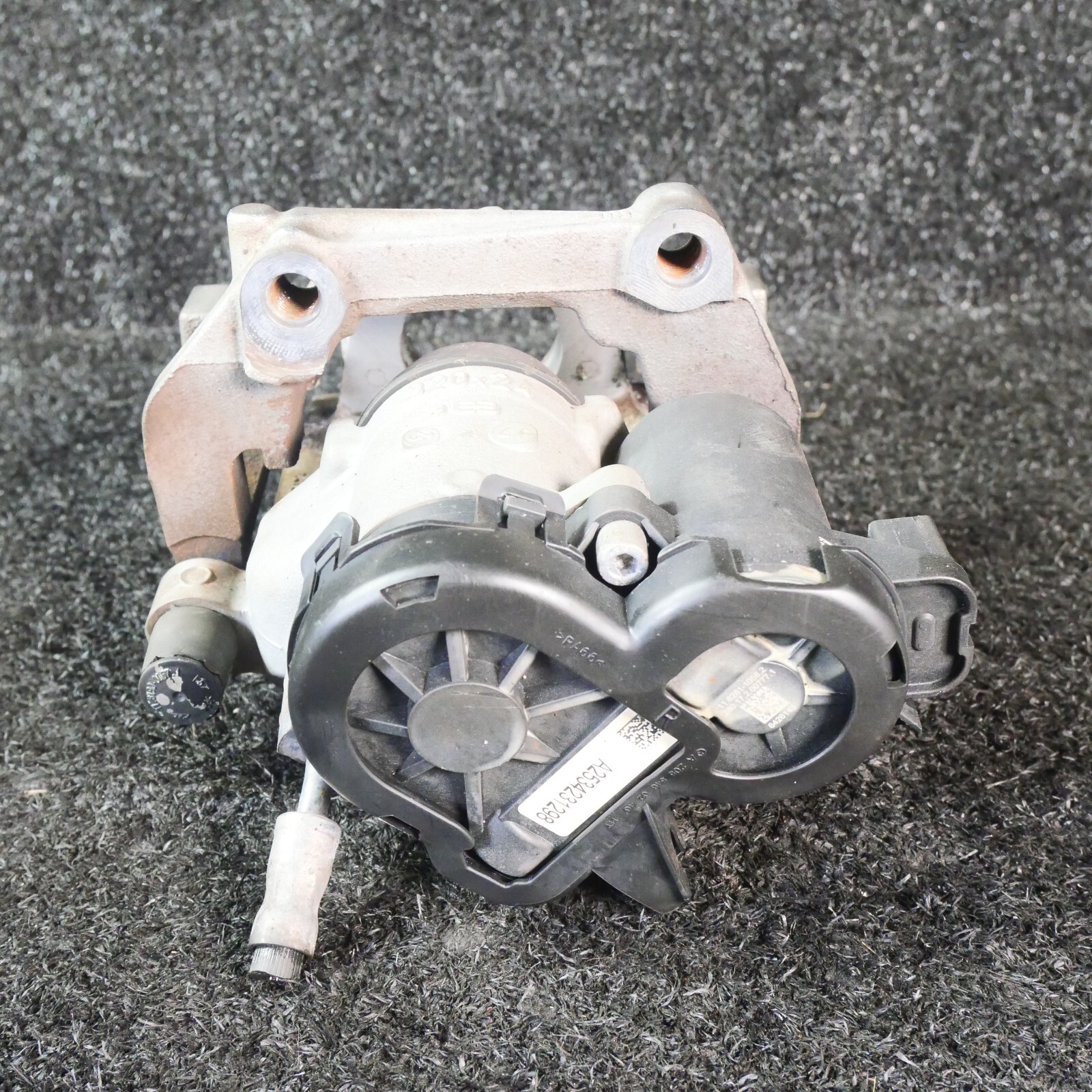 A2534230281 Brake Caliper Right Rear Mercedes-Benz GLC (x253) 250 D for ...