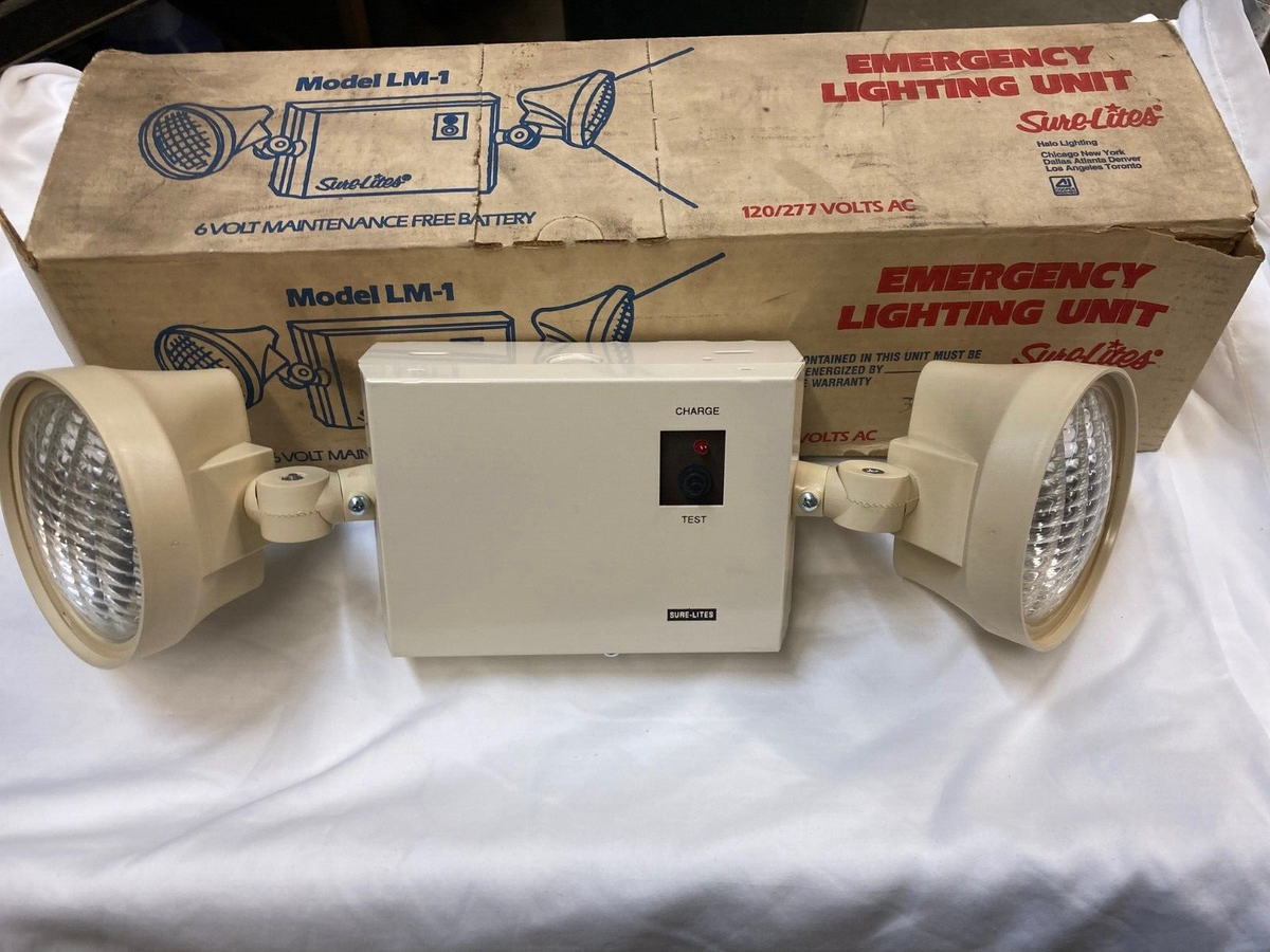 Cooper Lighting Emergency Wall Pack LED Emergency Lighting