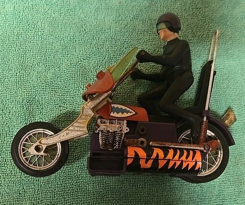 VTG Scream'n Demon Hasbro 1971 Chopper Motorcycle Tiger Shark Daredevil ...