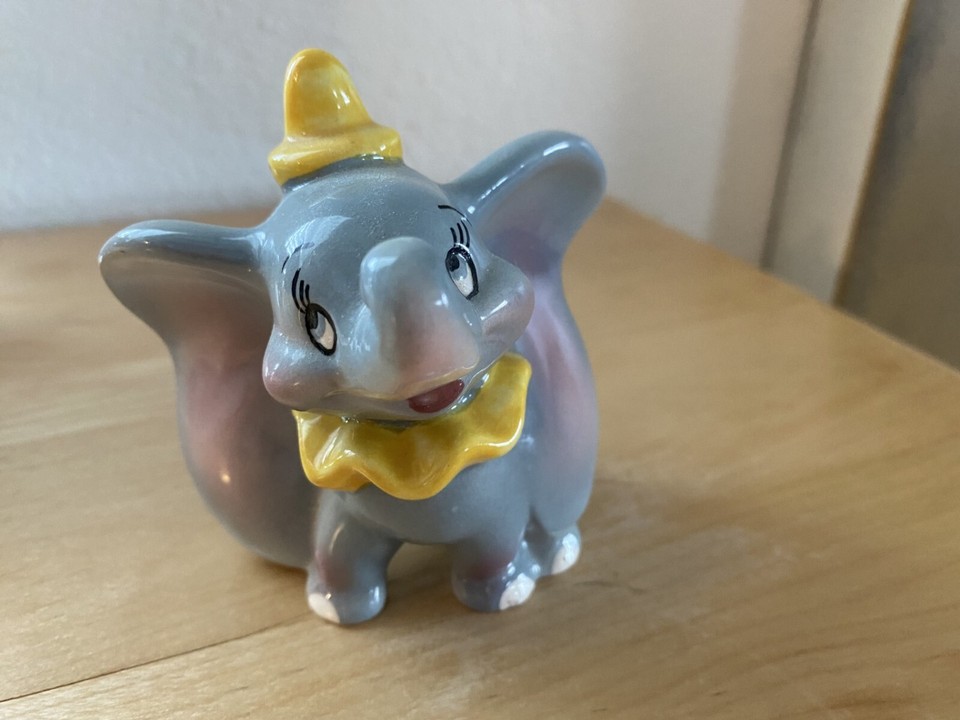 VINTAGE DISNEY DUMBO FAMILY FIGURINES | eBay