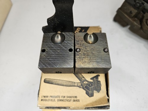 Lee and Lyman Vintage Bullet Molds Large Lot Lead Several Molds Boxes ...