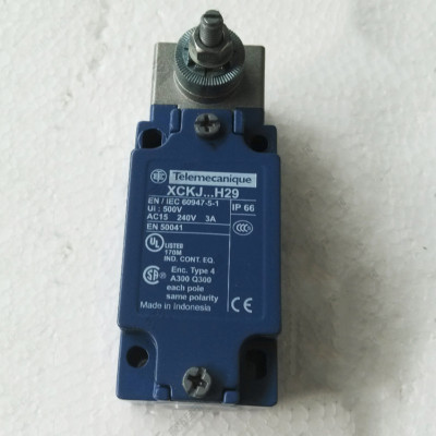 1pc Schneider limit switch XCK-J..H29 ZCKJ404H29 ZCKE04 | eBay