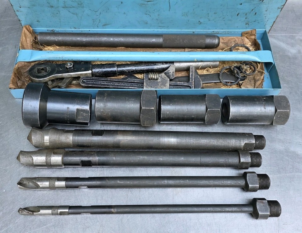 MUELLER TAPPING MACHINE D-4 WATER MAIN PIPE TAPPER TOOL | eBay