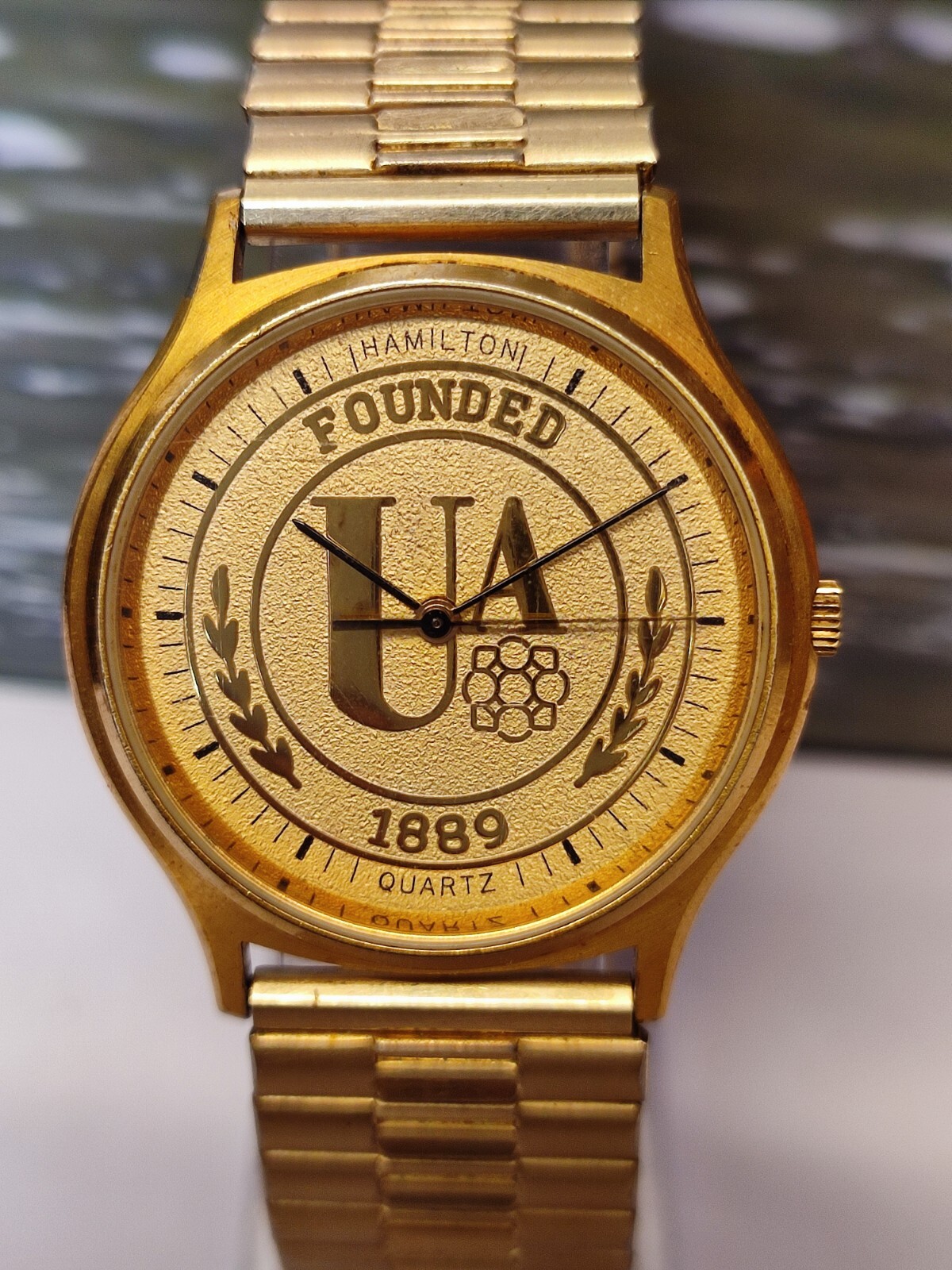 HAMILTON QUARTZ GOLD DIAL 9812 SWISS MEN'S FULLY WORK… - Gem