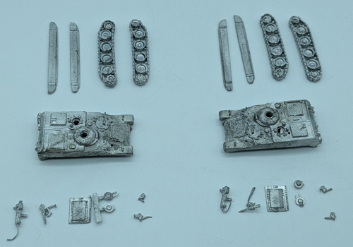 Lot of 2 Canadian Army Lynx Reconnaissance Vehicle Metal Model Kit ...