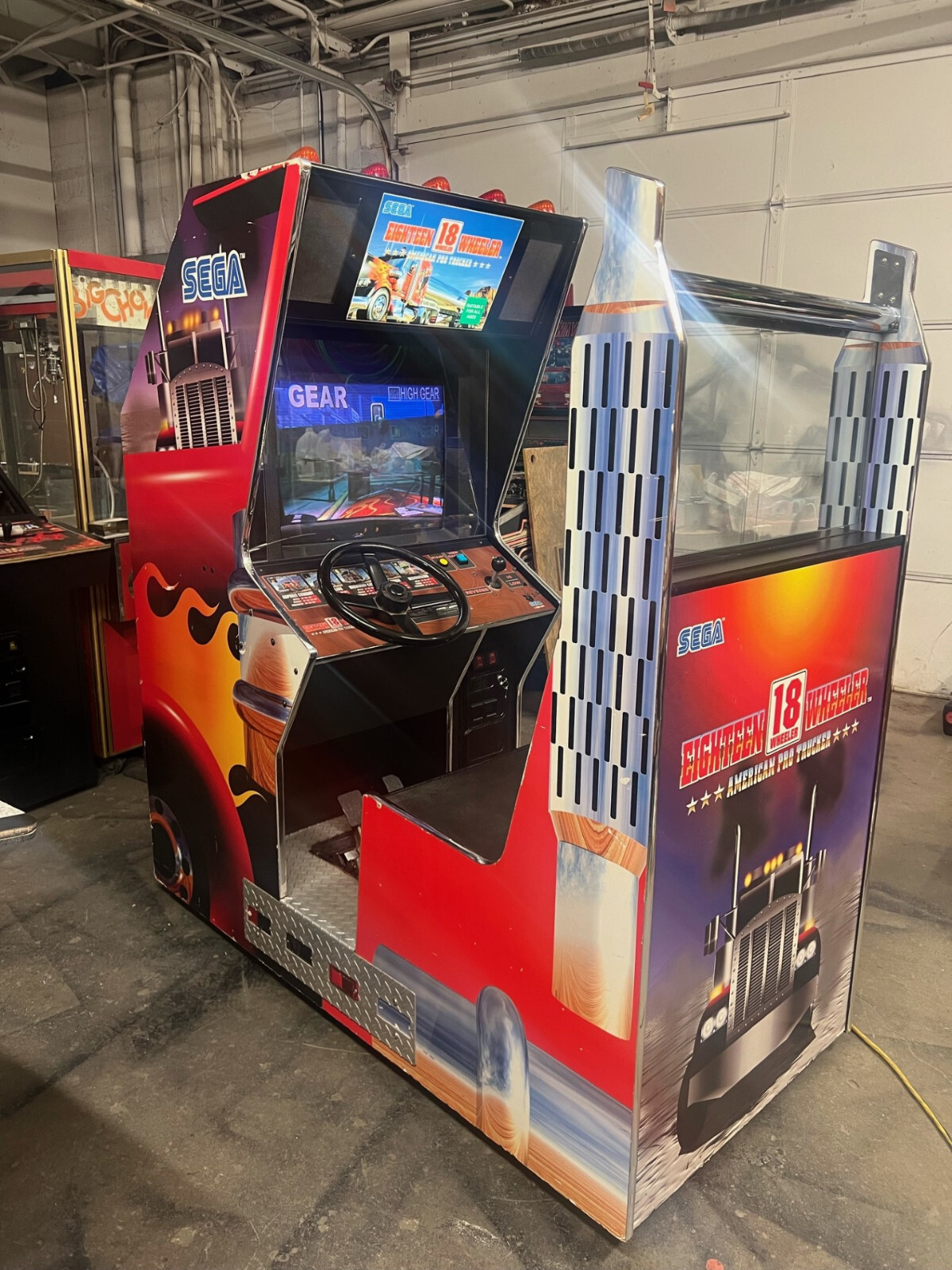 EIGHTEEN WHEELER ARCADE MACHINE by SEGA 2000 (Excellent Condition ...