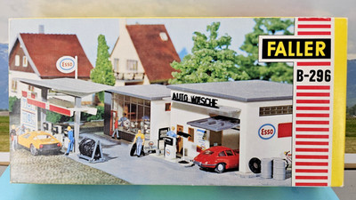 Vintage Faller HO (1:87) Scale Model Kit - Esso Gas Station w/ Car Wash ...