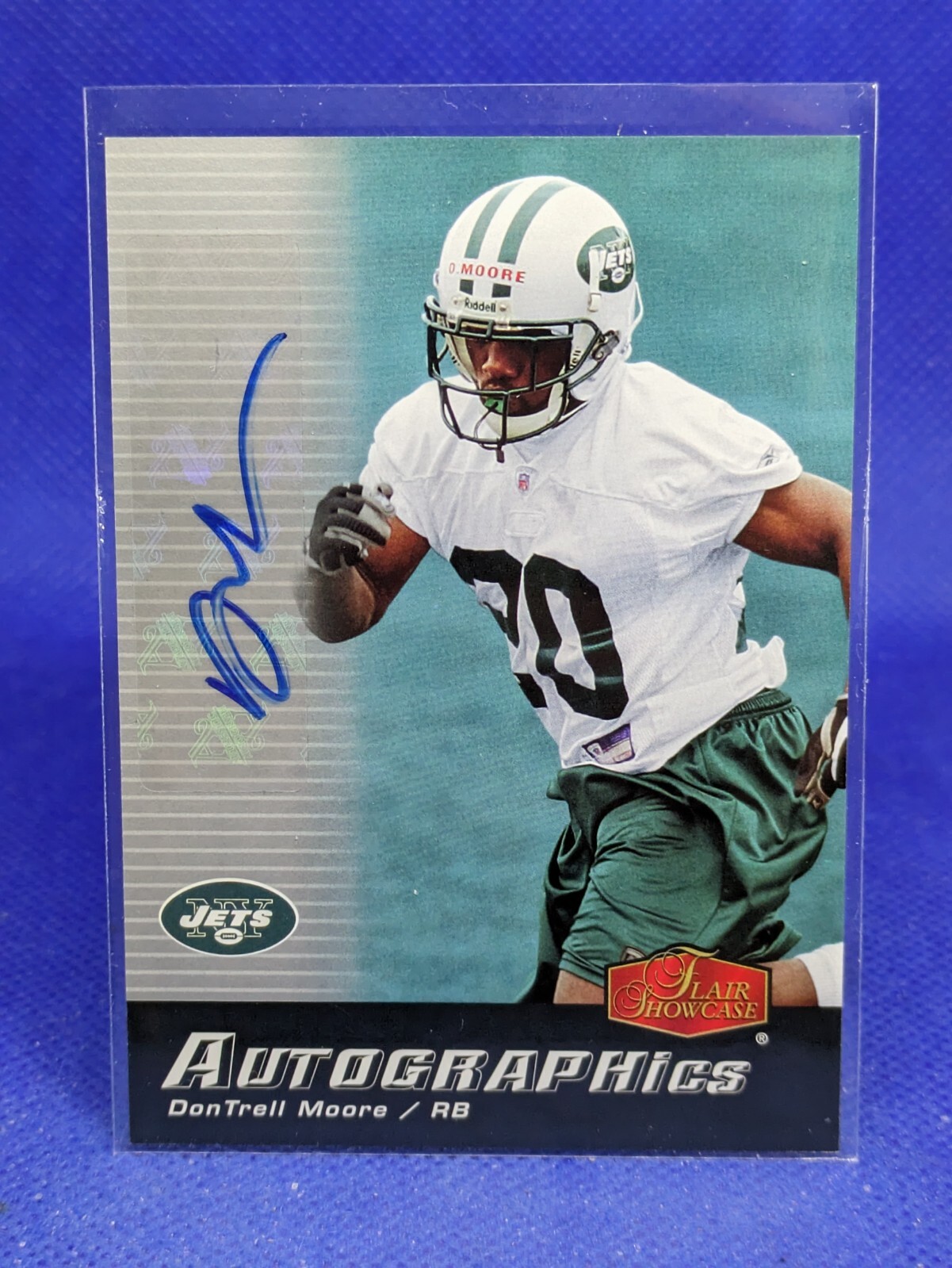 2006 Flair Showcase Autographics DonTrell Moore #AU-DM Rookie Auto RC ...