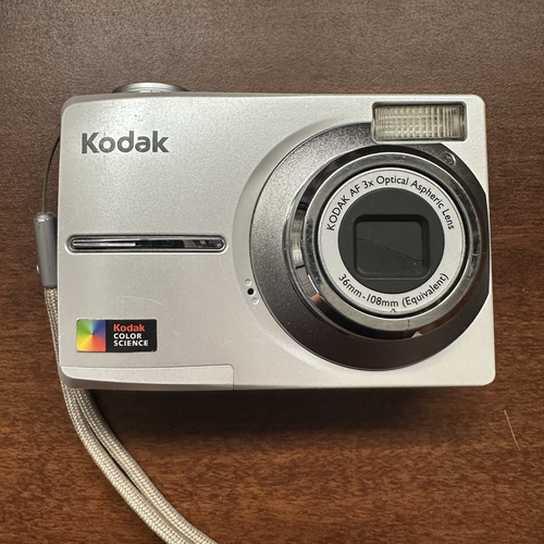 📷 Excellent Kodak EasyShare C613 6.2MP Digital Camera – White/Silver 📷 ...