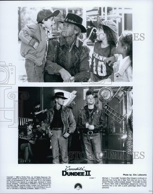 1988 Press Photo Actors Paul Hogan Mark Folger in "Crocodile Dundee II ...