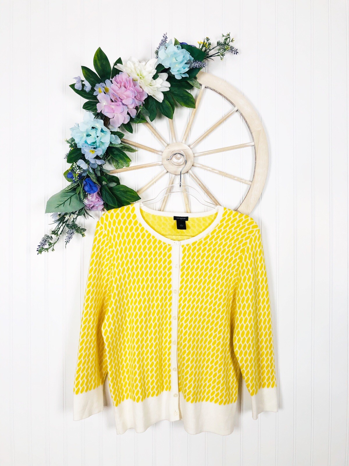 Ann Taylor Button Down Yellow Cardigan Women’s Size Large | eBay