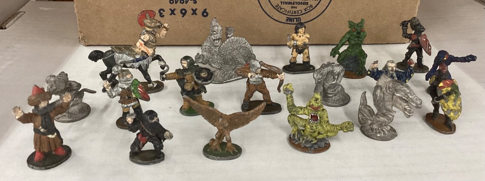 Vintage Dungeons and Dragons Miniatures Lot of 18-Some Painted ...