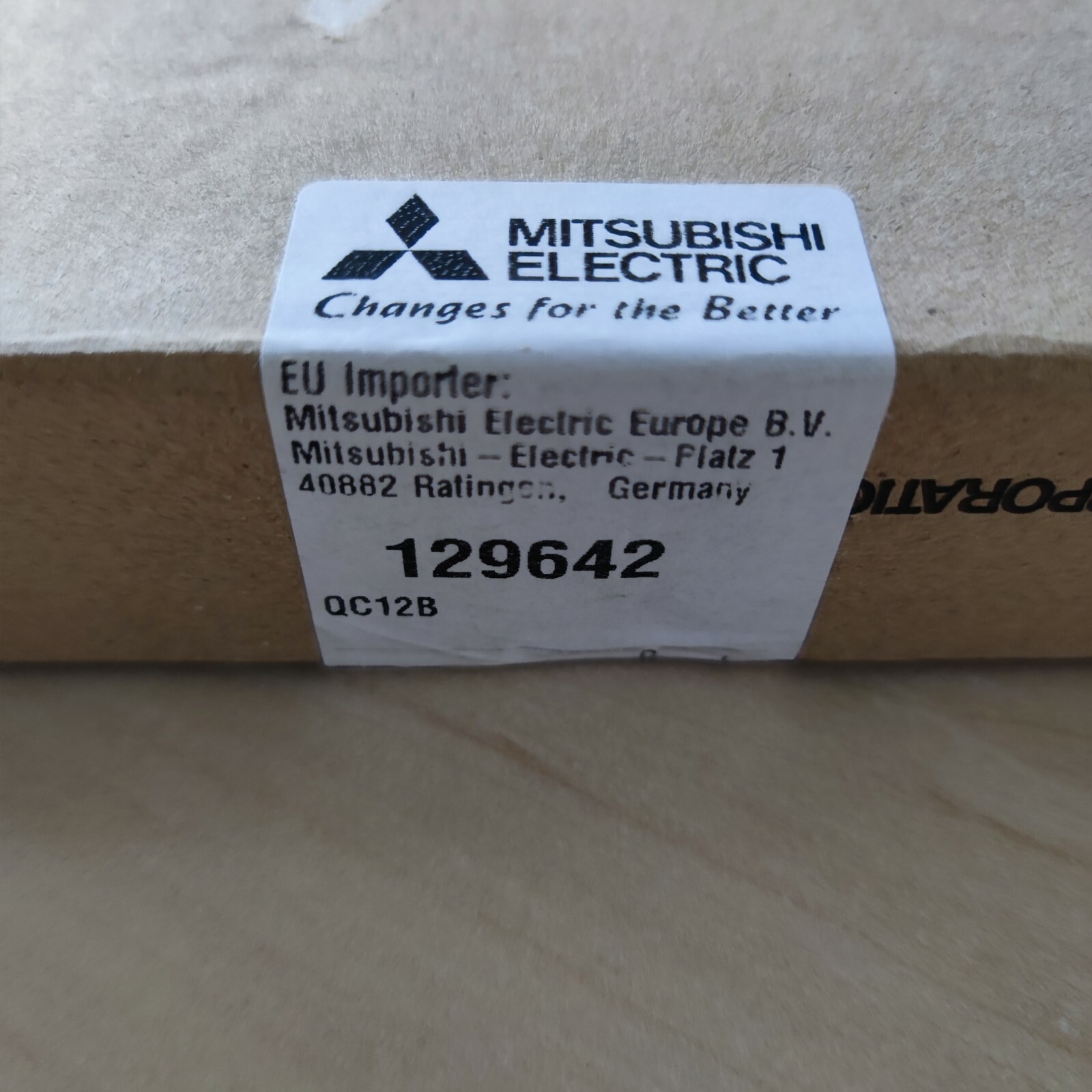 Mitsubishi Electric QC12B (129642) Melsec-Q Series 1.2m extension rack ...