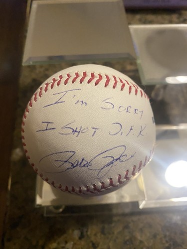 PETE ROSE AUTOGRAPHED “SORRY I SHOT JFK BASEBALL. PSA CERTIFIED. VERY ...