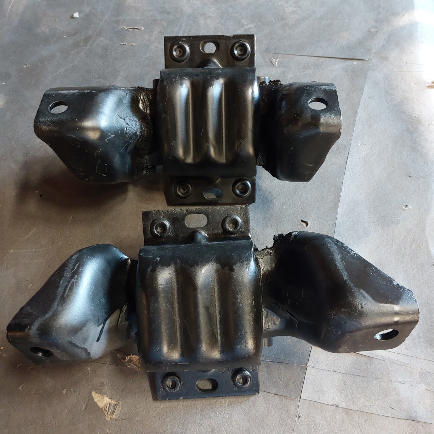 Set of 1972-1973 Ford Gran Torino Ranchero 302 351C Engine Motor Mounts ...