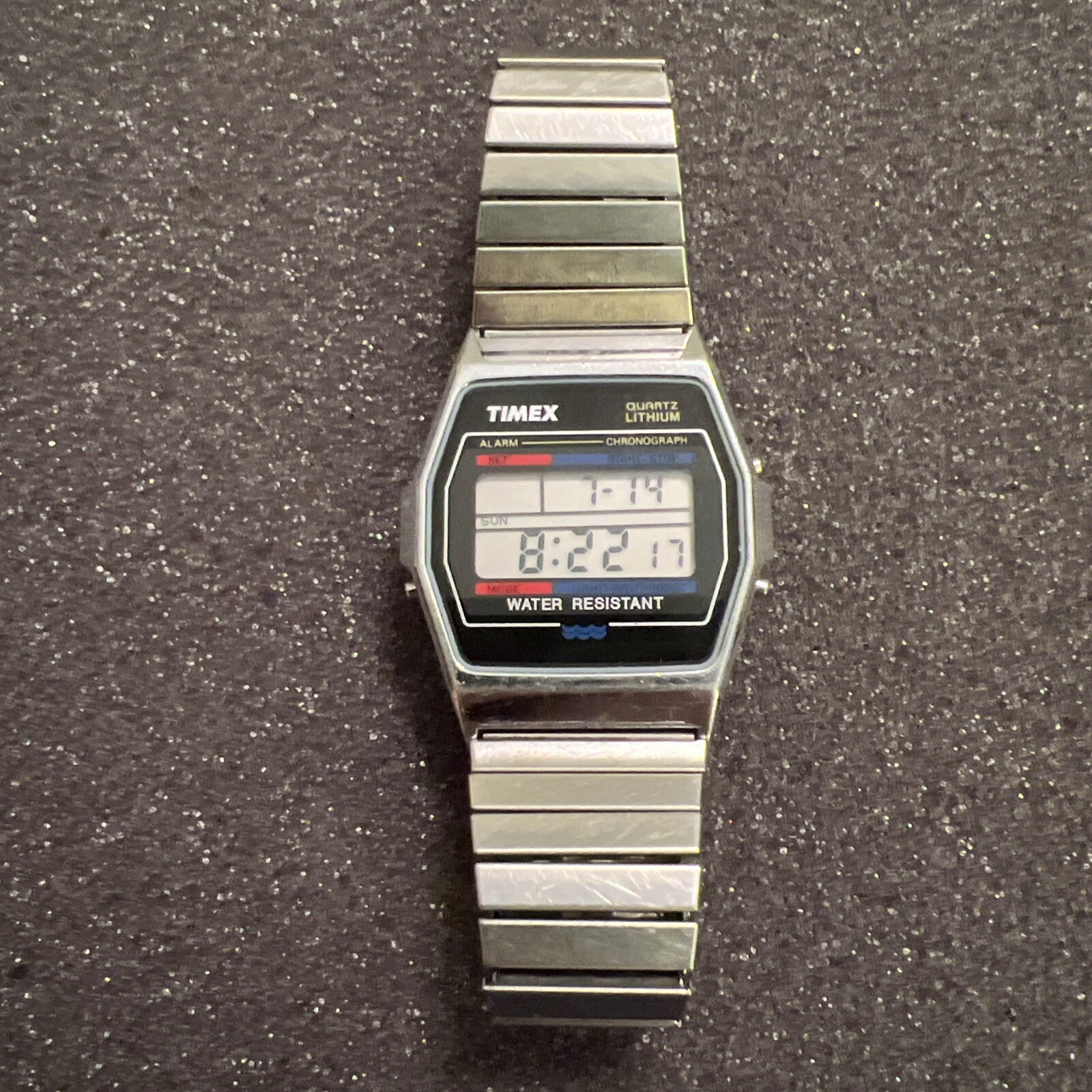 Vintage Timex Digital Lithium Quartz Alarm & Light Un… - Gem