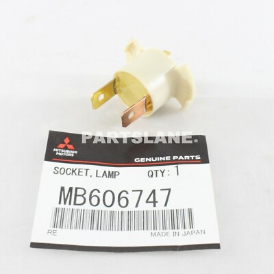 Mitsubishi Galant Lancer Outlander OEM Genuine Headlamp Socket MB606747 ...