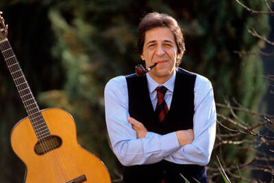 Italian singer songwriter & actor Giorgio Gaber posing smiling- 1982 ...