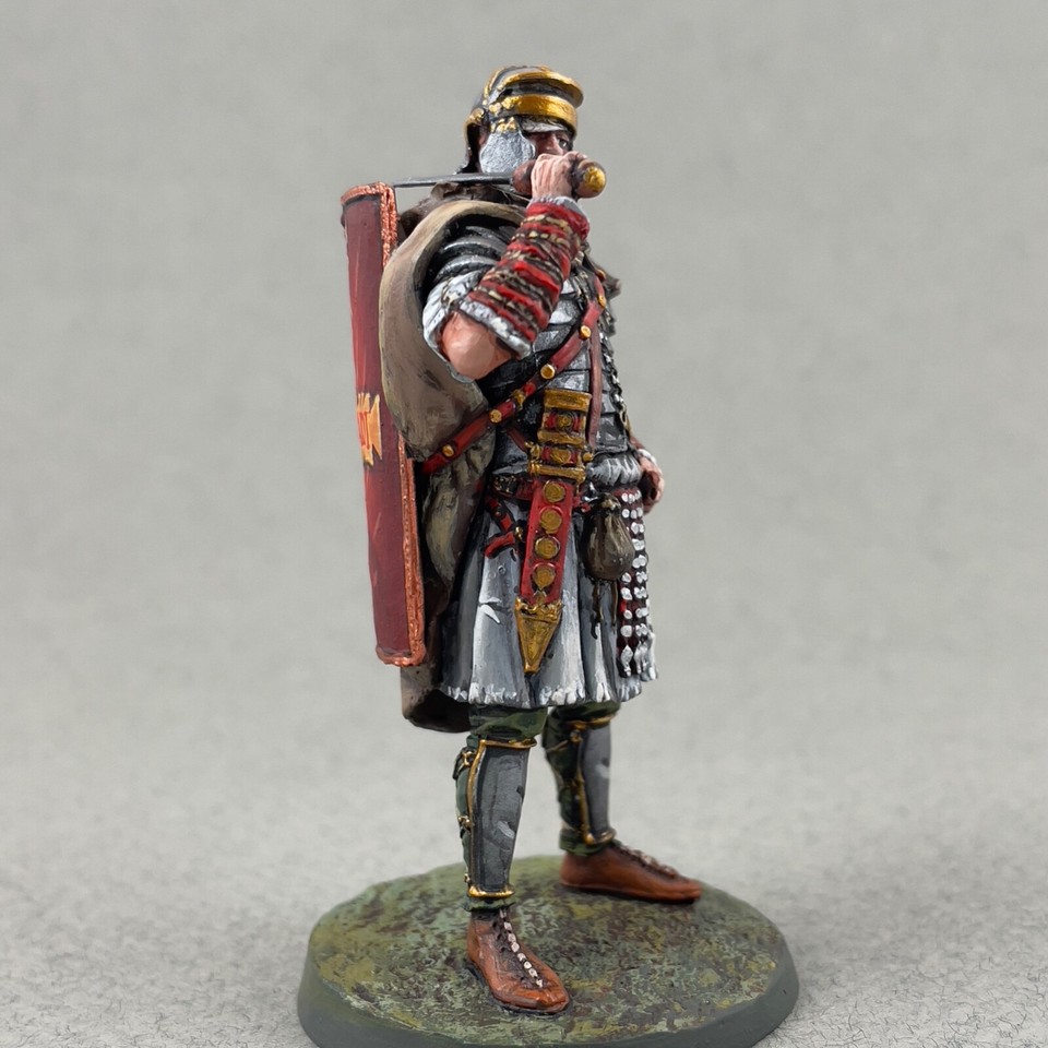 Evocatus, Roman soldier miniature 54 mm, Collectible figure, Painted ...