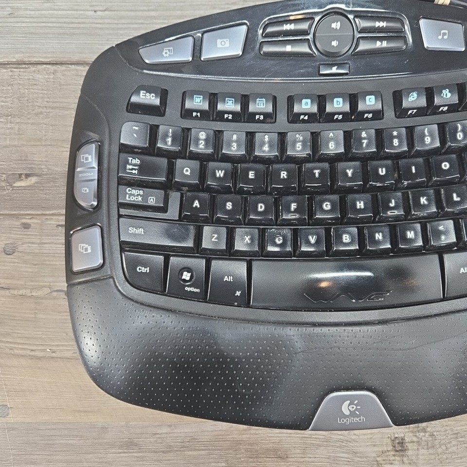 Logitech Wave Y-UV90 Ergonomic Wired Corded USB Multimedia Keyboard | eBay