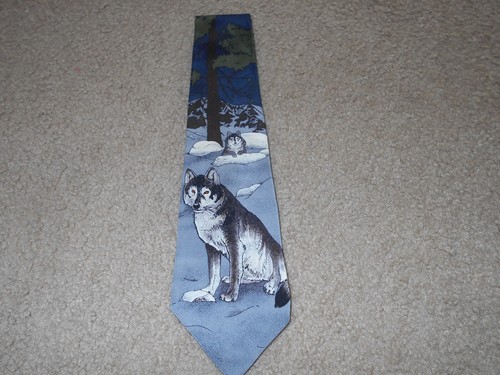 World Wildlife Fund WWF Tie Gray Wolves - 100% Silk 3 3/4”x 58” Design ...