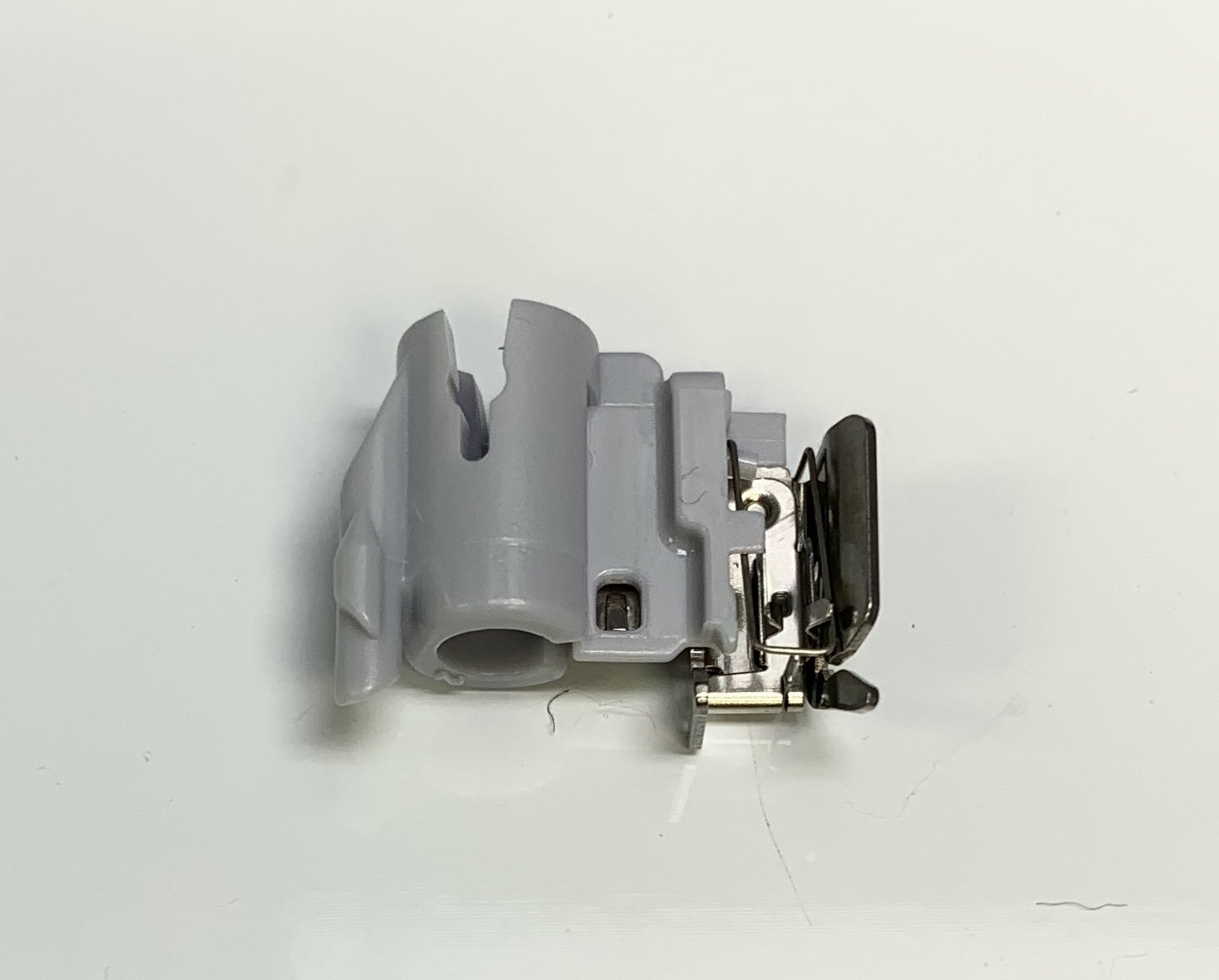 NEEDLE THREADER FITS BERNINA MACHINES 145,200,240,380,400 #0337927100 ...