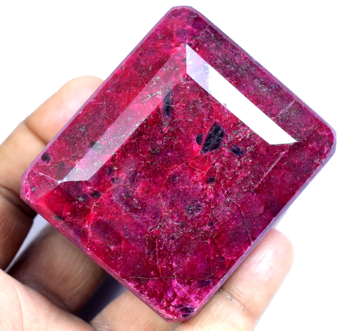 1374.5 CT Natural Huge Red Ruby Certified Museum Size Emerald Cut Loose ...