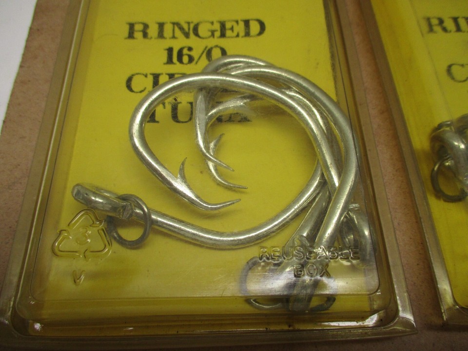 VINTAGE TUNA LURE * HUGE 16/0 RINGED CIRCLE HOOKS & 12/0 OWNER ...