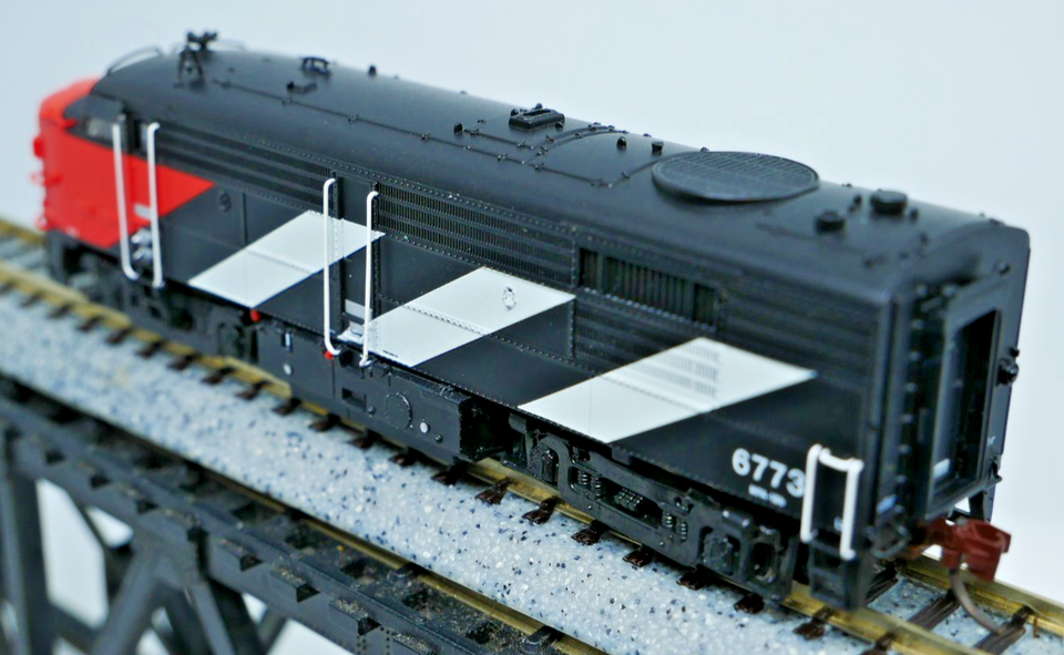 Prairie Shadows Rapido N Canadian National CN 6673 MLW FPA-4 DCC Sound ...