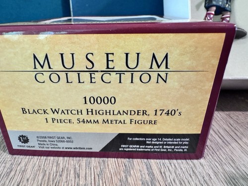 Britains: Boxed Set 10000 - Black Watch Highlander, c1740s. New Old ...