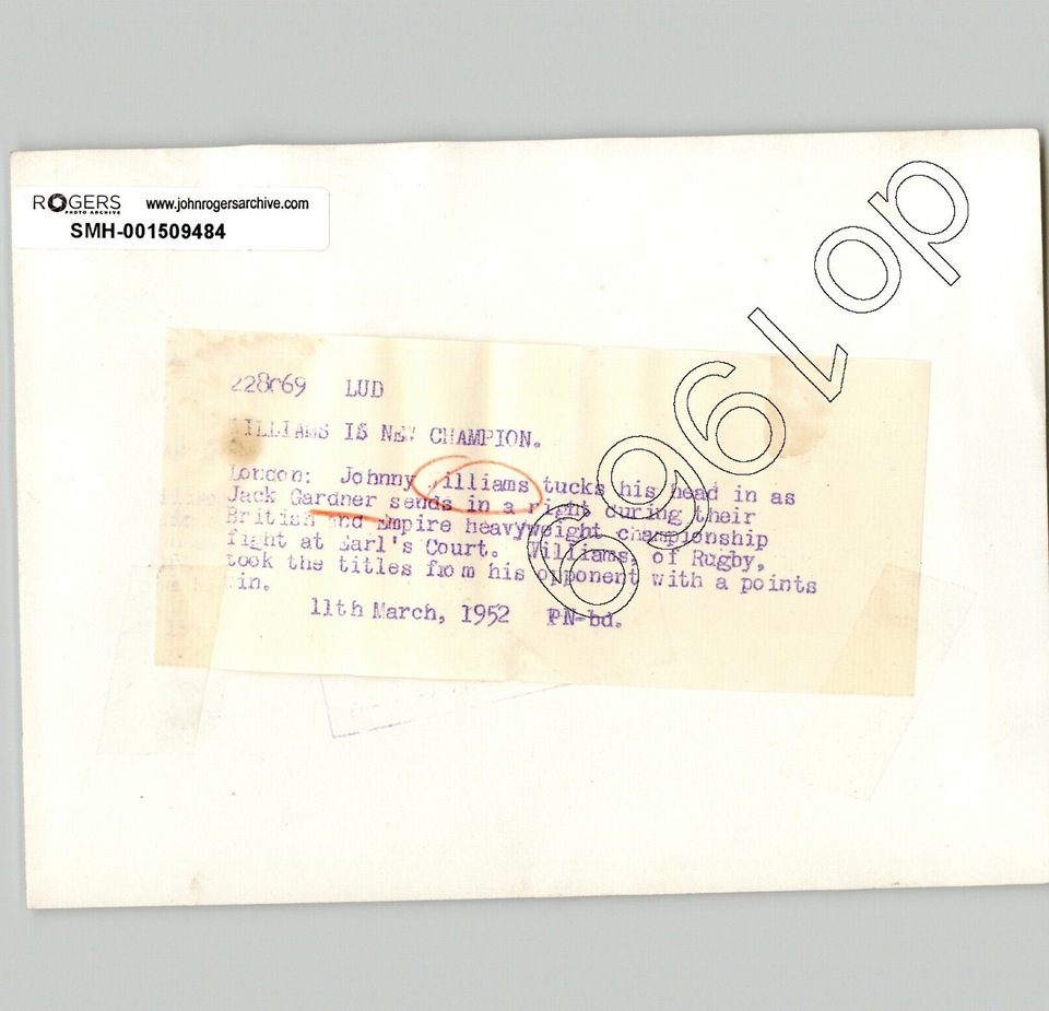 VINTAGE BOXING JOHNNY WILLIAMS vs Jack Gardner LONDON 1952 Press Photo ...