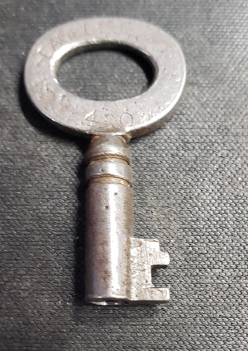 Eagle Small Skeleton Key No 40 Key Collector Gift | eBay