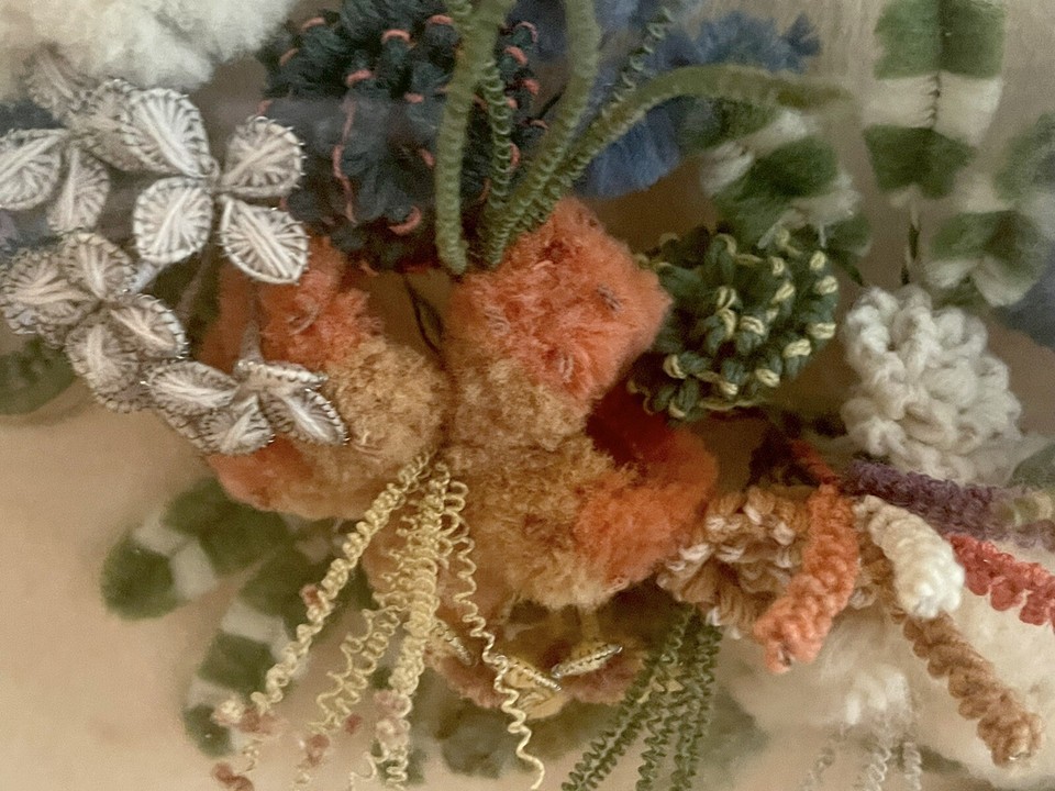 LARGE Antique Victorian WOOL WORK FLORAL & FERN Folk Art Deep Well ...