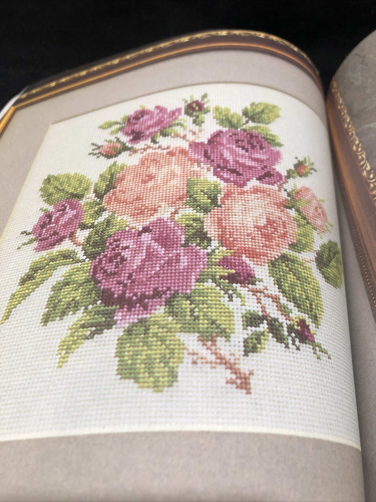 NEW VINTAGE NEVER USED - 1993 ROSES in Cross Stitch Book by Jane Alford ...