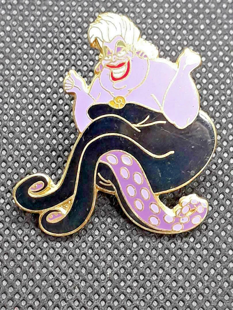 Pin Up Ursula