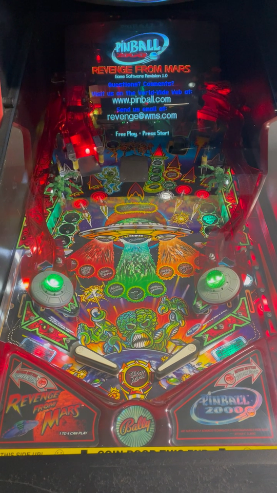 Revenge from Mars Pinball Machine Working Perfectly New Power Supply ...