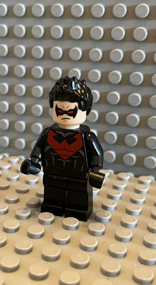 Lego Batman 2 Nightwing Red