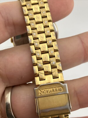 Vtg Citizen Men 32mm Watch Gold Tone Gold Dial WR 1032 Vtg Citizen Men 32mm Watch Gold Tone Gold Dial WR 1032