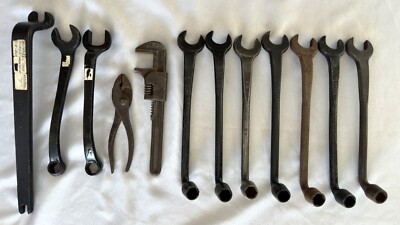 VINTAGE ORIGINAL FORD SCRIPT WRENCH OLD ANTIQUE TOOLS LOT MODEL T MODEL ...