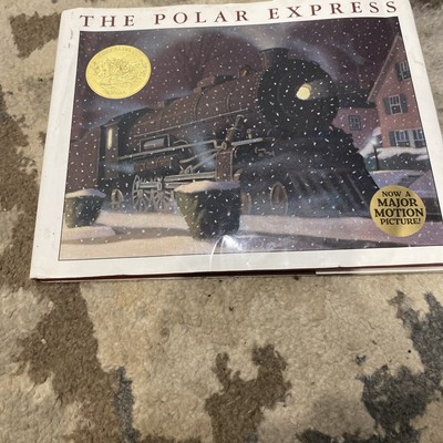 Polar Express 1225 Loco Tender And 2 Passager Cars | eBay