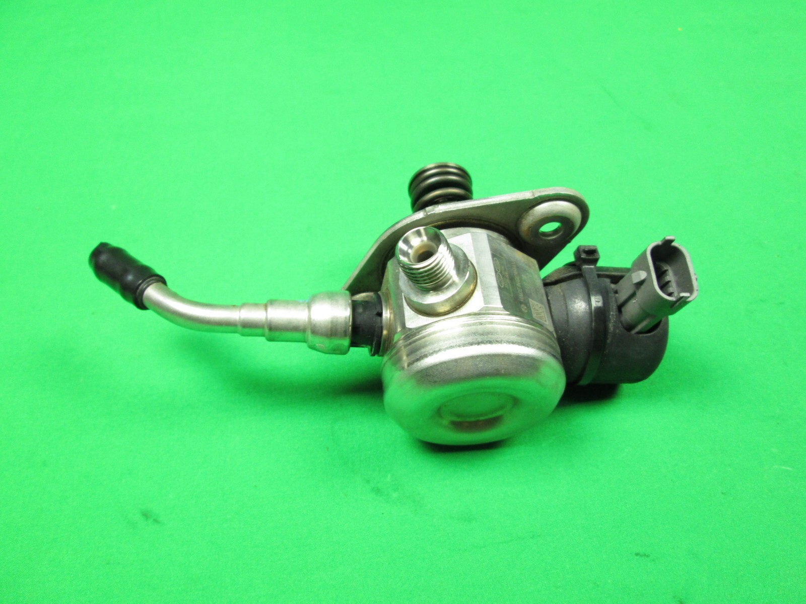 11-14 VELOSTER ACCENT 12-13 RIO SOUL 1.6 HIGH PRESSURE FUEL PUMP 35320 ...