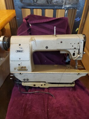 Sewing Machines - Pfaff 463