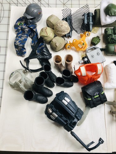 VTG GI Joe Accessories Canteen Binoculars Clothes, Backpacks, LOT OF 40 ...