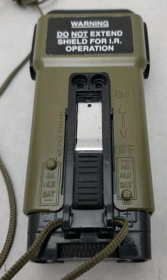 USGI IR Strobe MS-2000 Distress Marker Light Strobe NVG Helmet Beacon ...